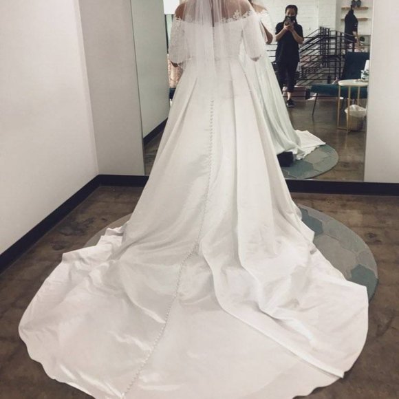 Dresses | Sample Wedding Dress | Poshmark